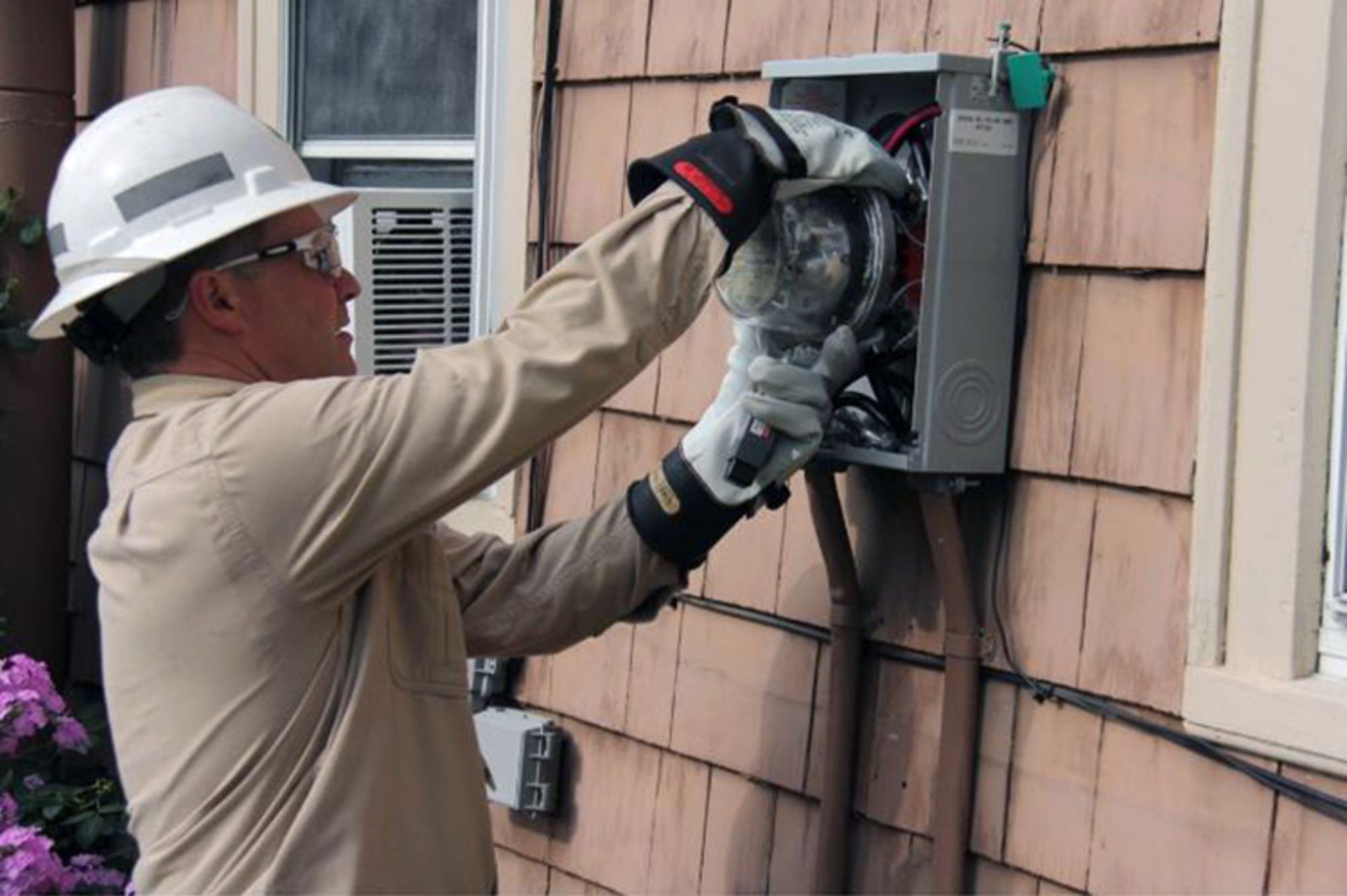 NYSEG installs first smart meters in Ithaca demo project – Tompkins Weekly