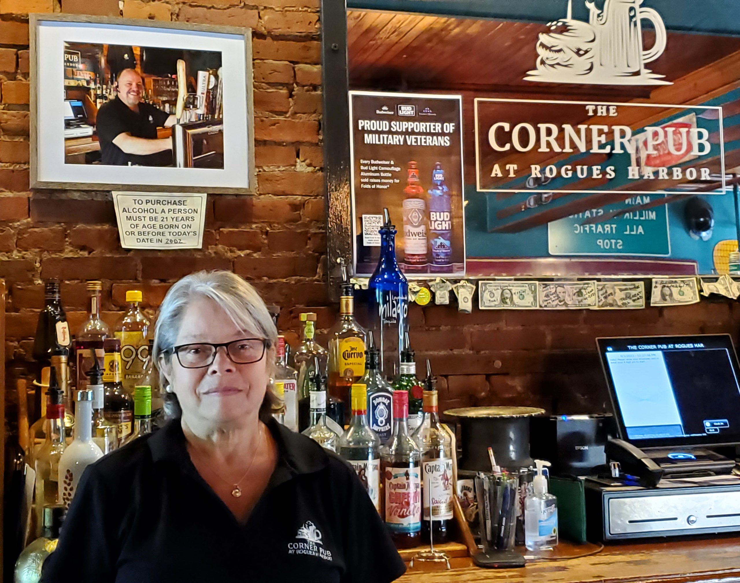 The Corner Pub at Rogue’s Harbor: A Lansing favorite carries on ...