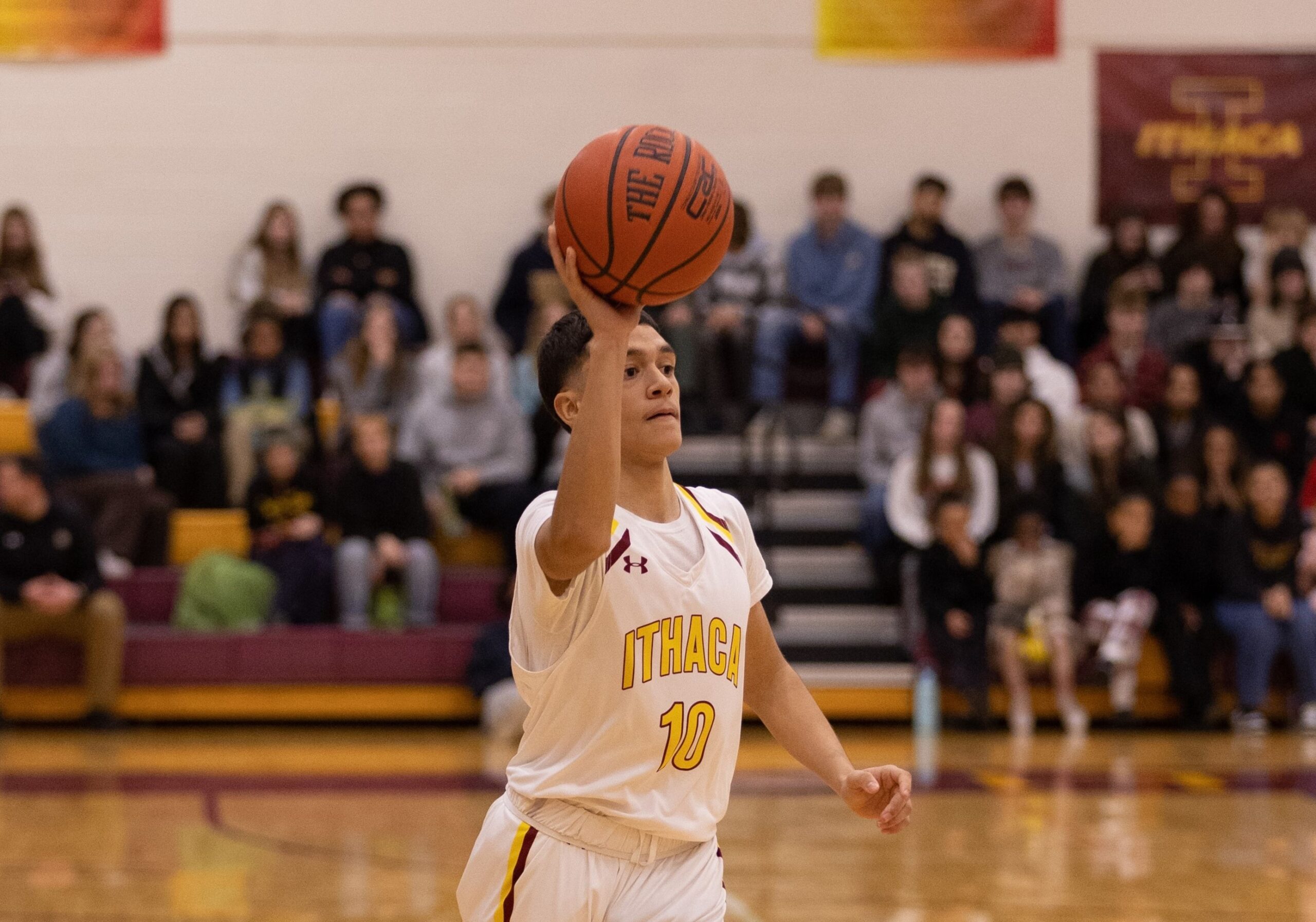 Ithaca’s Elijah Sanders commits to Wells basketball – Tompkins Weekly