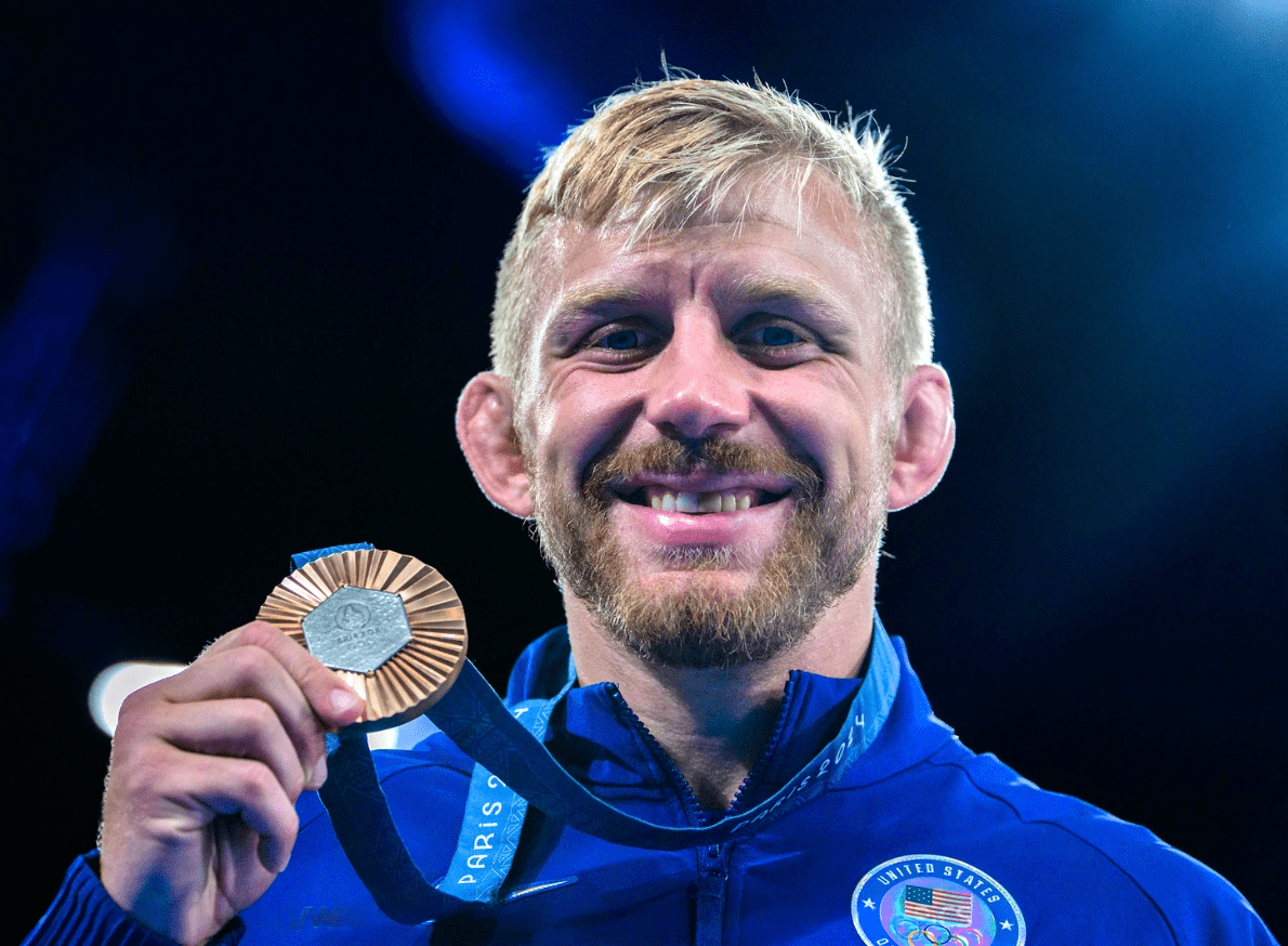 Lansing’s Kyle Dake wins second Olympic bronze medal – Tompkins Weekly